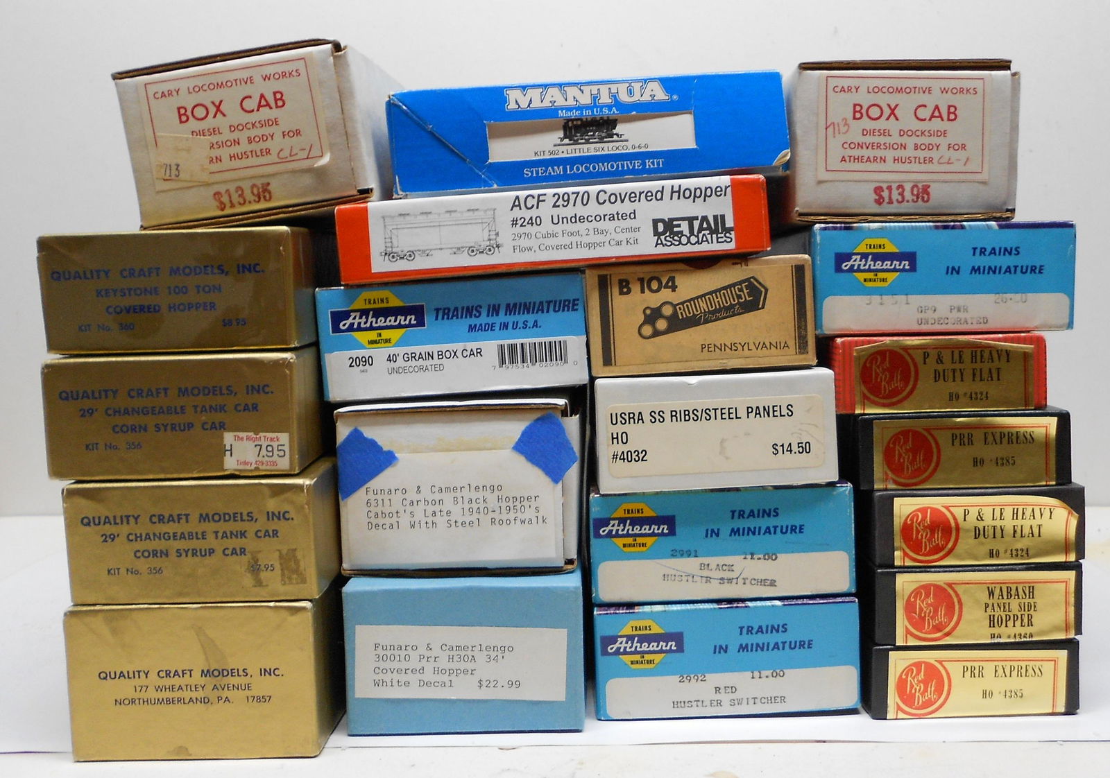 Ho Scale 21 Kits Rolling Stock, Locos