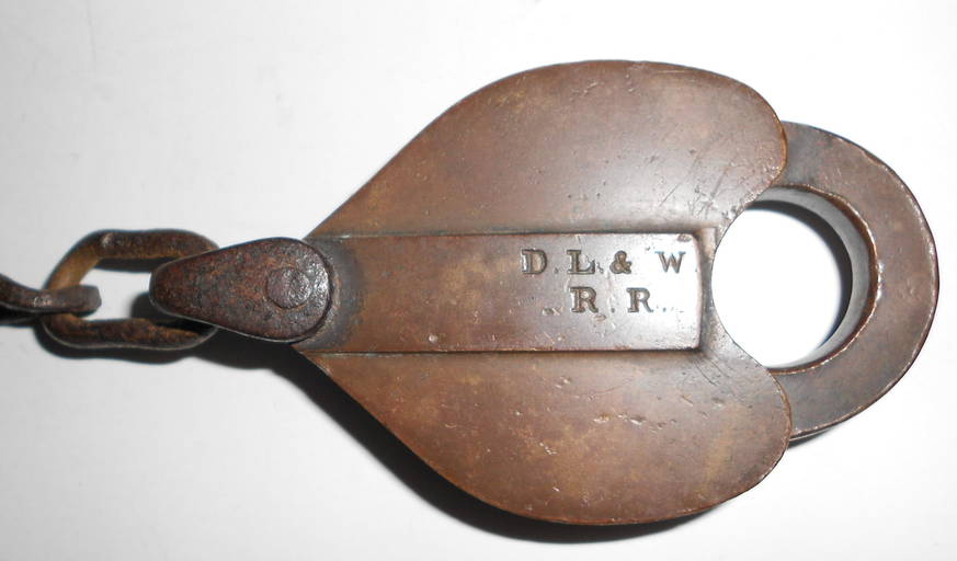 Dl&w Brass Switch Lock By Romer