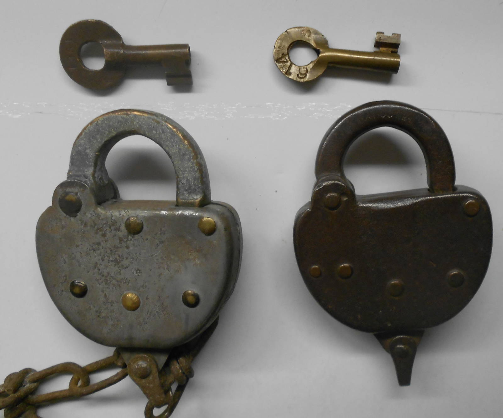 2 L&HR RY Lock & Key Sets (#0242) on Apr 22, 2023 | Brookline Auction ...