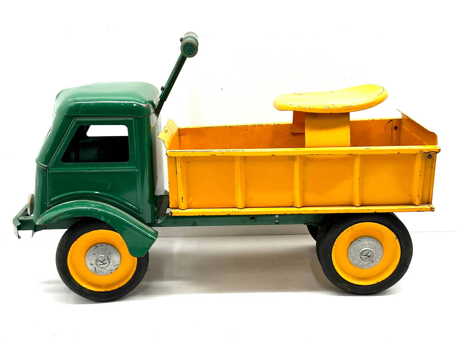 Keystone Sit And Ride Dump Truck Auction
