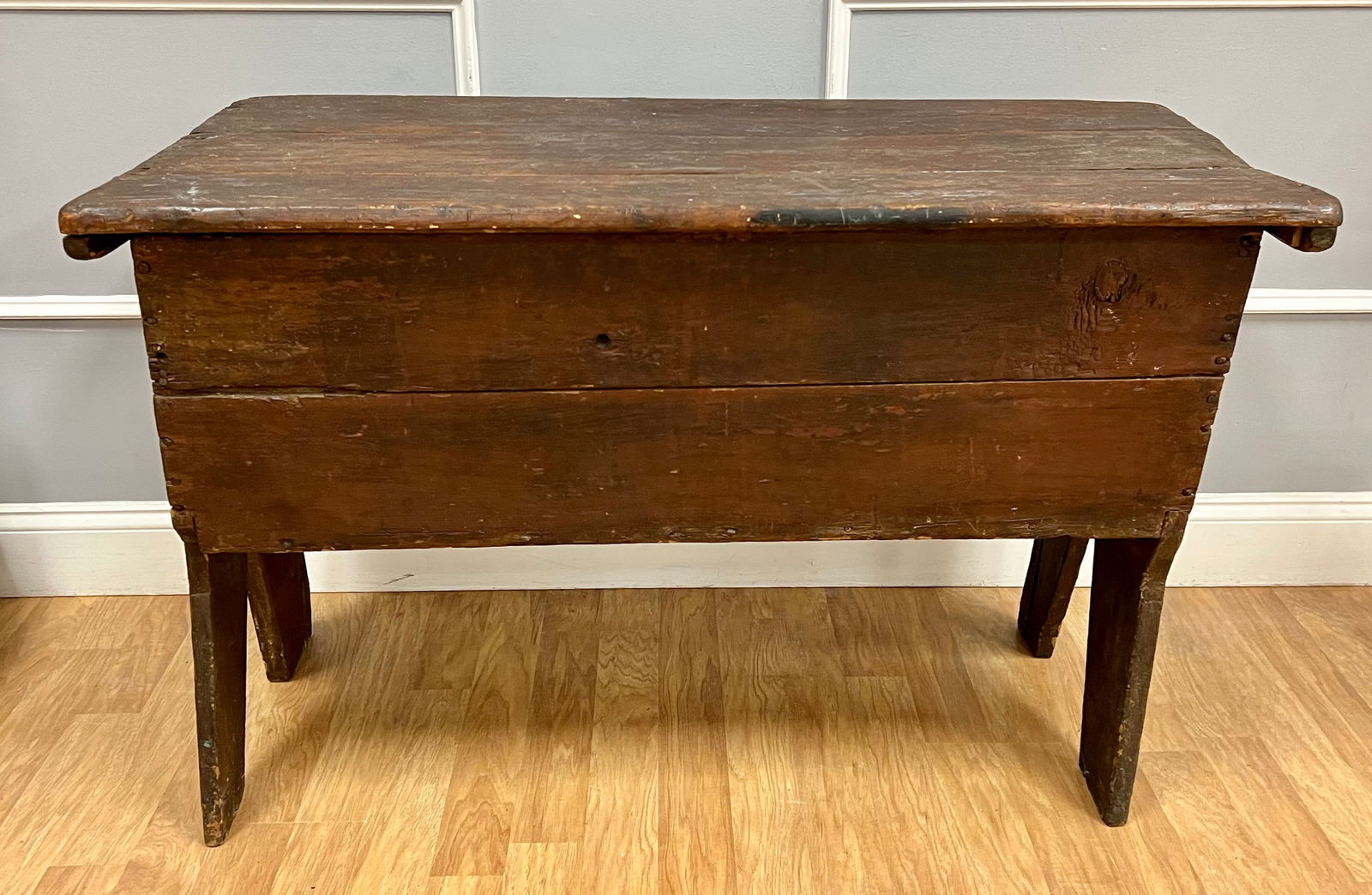 Antique Dough Box Auction