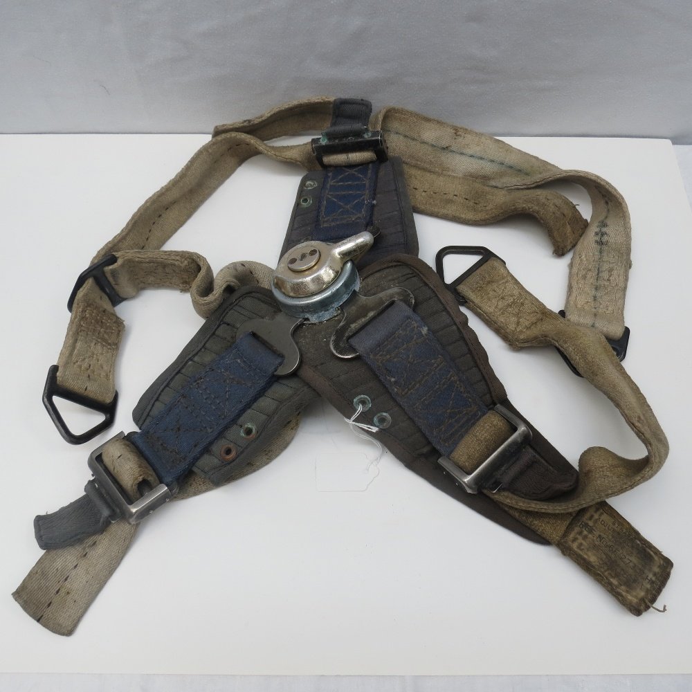 WW2 British parachute harness as used at Arnheim