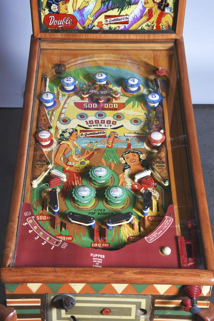 Rare 10¢ Gottlieb Hawaiian Beauty Pinball Arcade Game.
