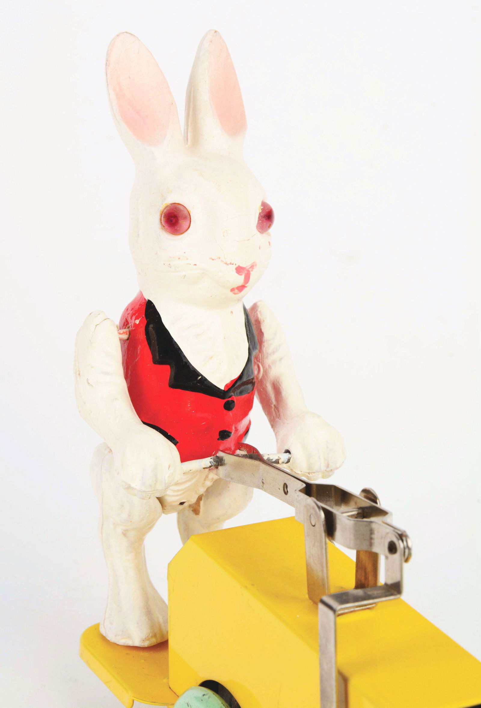 RARE LIONEL NO. 1104 PETER RABBIT FLOOR VERSION - Mar 10, 2020 | Dan ...