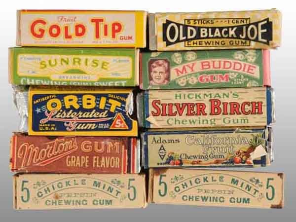1901: Lot of 10: Assorted Packs of Gum.