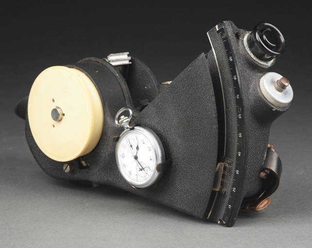 Us Navy Wwii Link A 12 Sextant With Hamilton Model 23 Chronograph ...