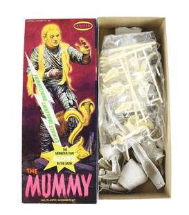 Moebius. The Mummy Model Kit.