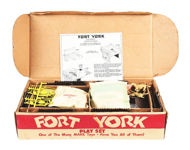 Very Rare Marx Fort York Play Set.