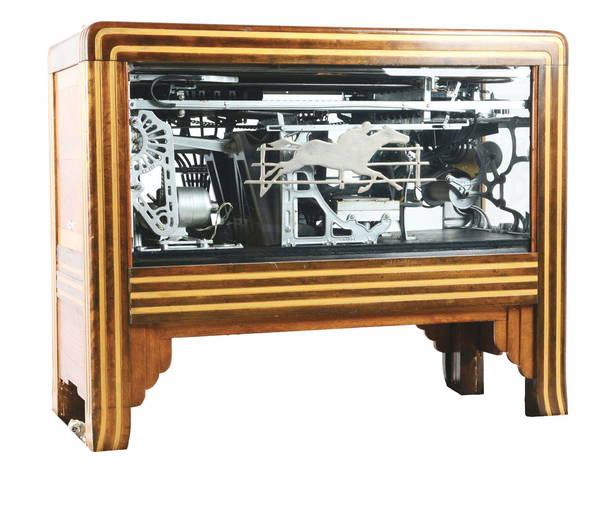 5¢ Paces Races Console Horse Race Slot Machine.