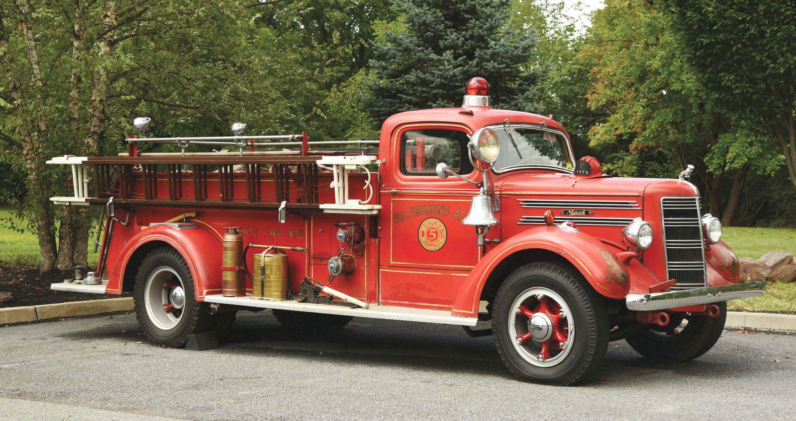 Fantastic 1947 Original Mack Fire Truck.