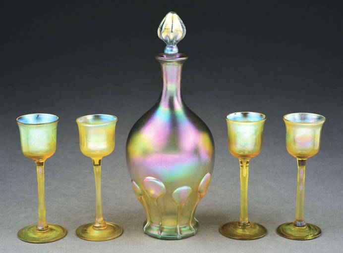 Tiffany Studios Favrile Glass Decanter & 4 Goblets Set.