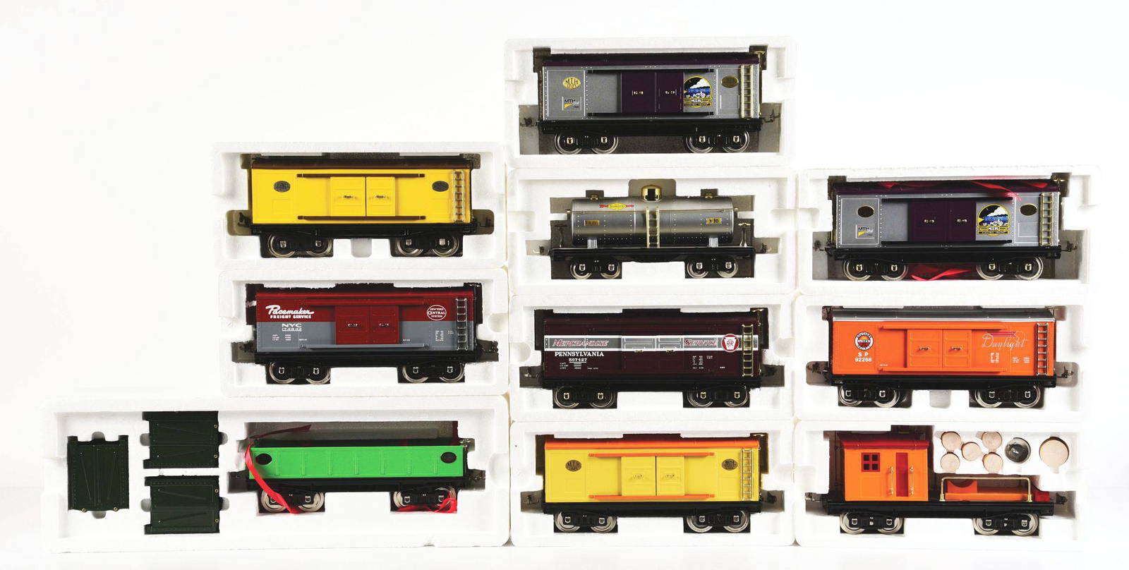 Lot Of 10: Mth Standard Gauge Freight Cars, Mostly 200 Series. Auction