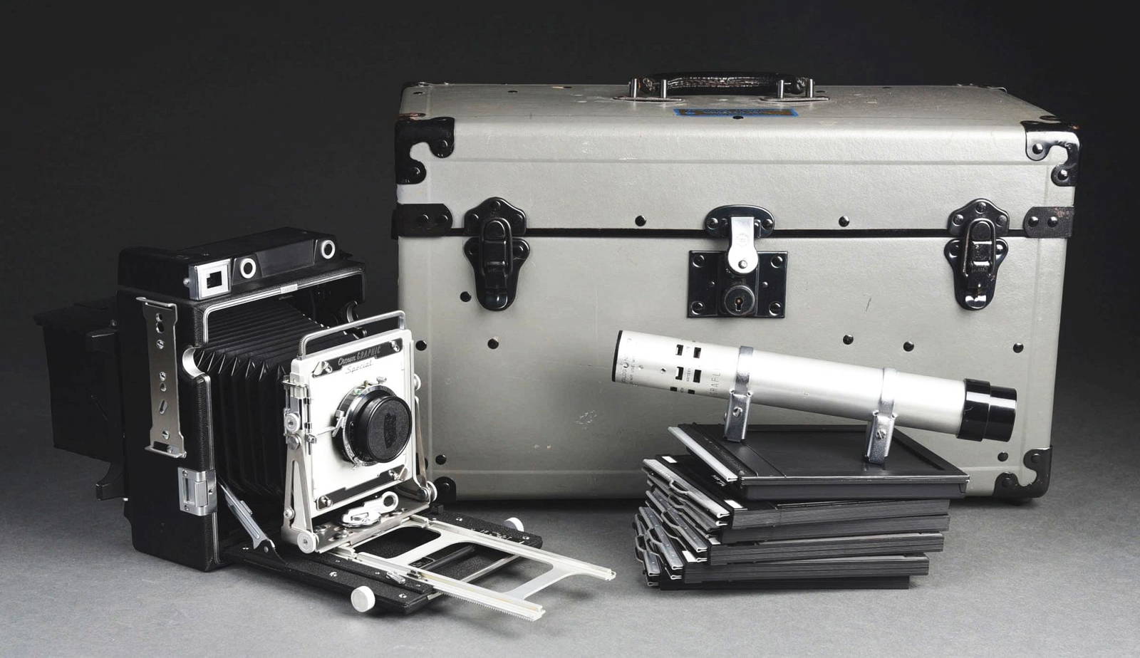 Crown Graphic Special 4x5 Press Camera W/ Case, Flash & Accessories Auction