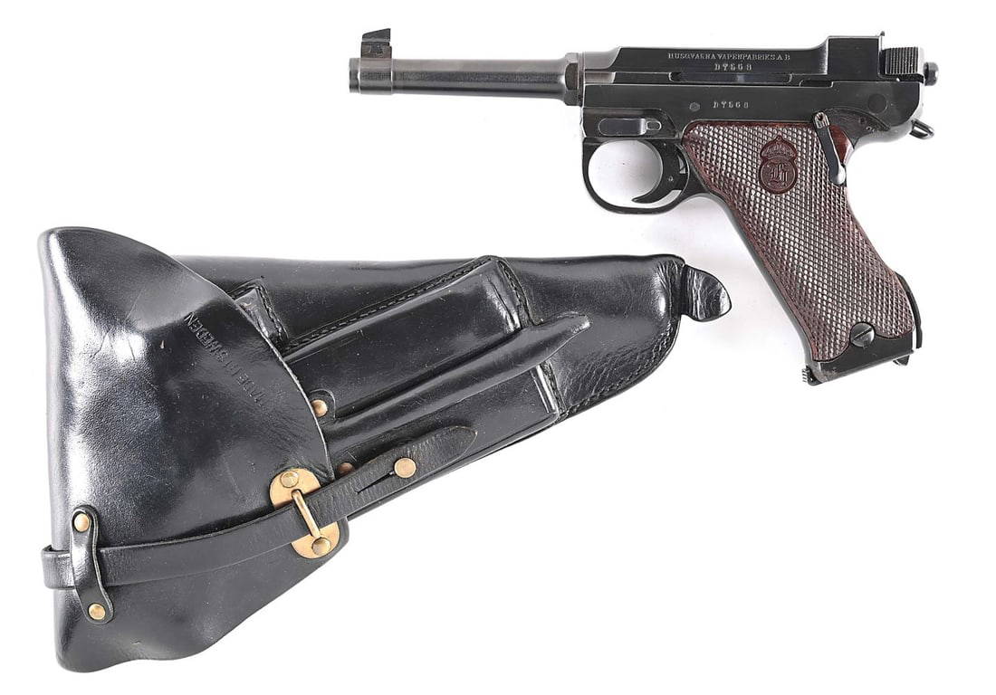 (c) Swedish Husqvarna Lahti M40 9mm Semi-automatic Pistol With Holster ...