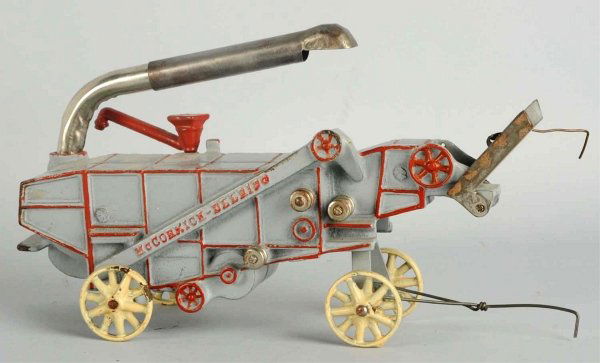 Cast Iron Arcade Mccormick Deering Hay Baler.