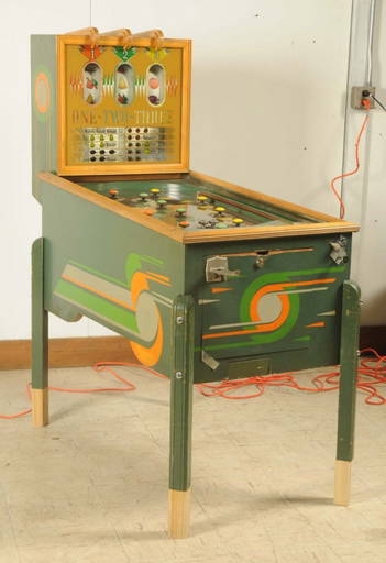 1940 Mills 1, 2, 3, Slot Pinball Machine.