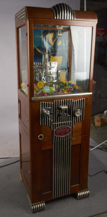 5 ¢ ESCO Novelty Merchantman Digger Claw Machine : Lot 257