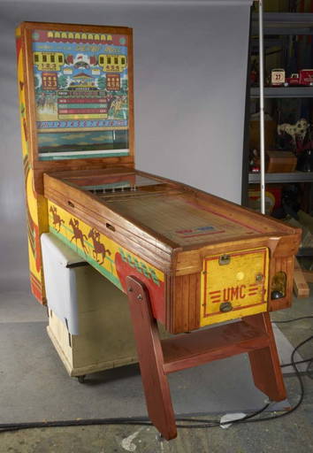 10 ¢ United's De Luxe Derby Roll Arcade Machine