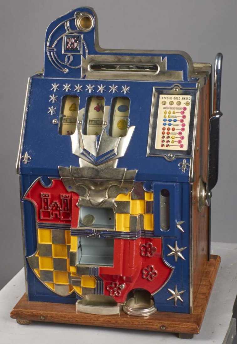 25 ¢ Mills Blue Front Castle Front Slot Machine