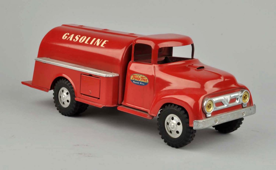 1957 Tonka Gasoline Truck. - Sep 12, 2015 | Dan Morphy Auctions in PA