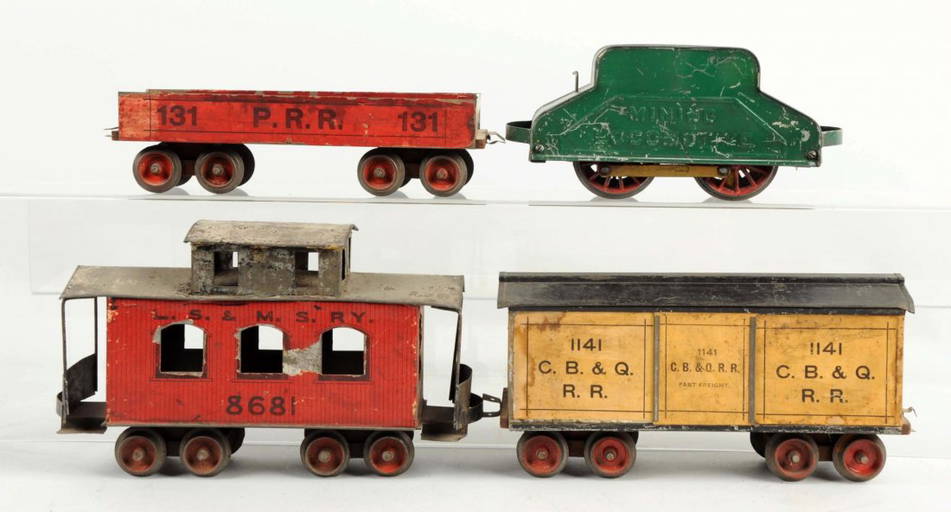 Carlisle & Finch Mining Loco & 3 Freight Cars.