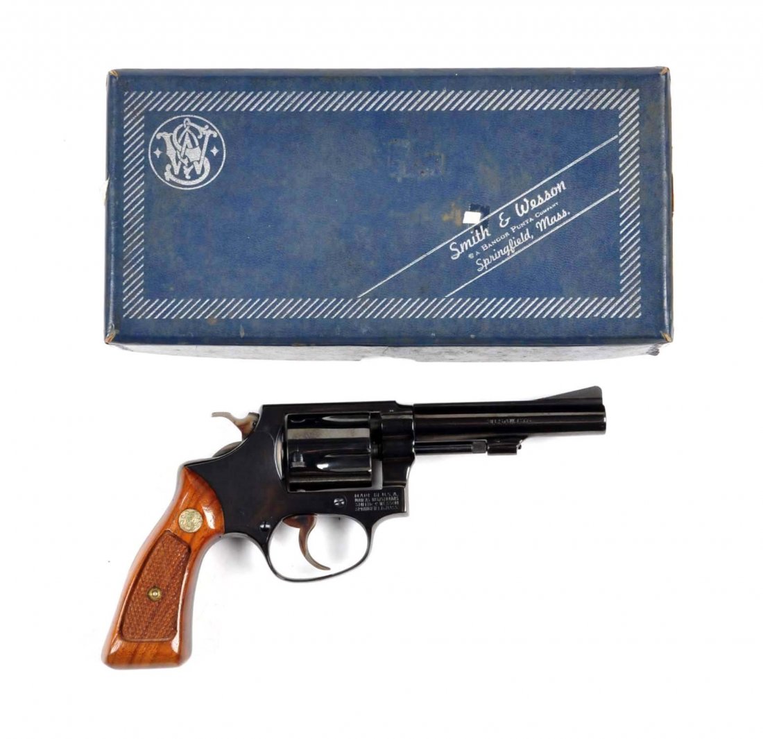 **boxed S&w Model 33 1 Revolver.