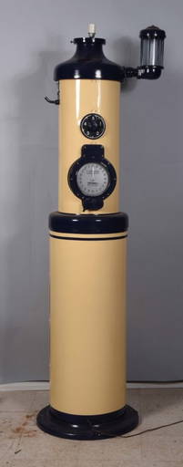 Tokheim Model #650 Clockface Gas Pump.