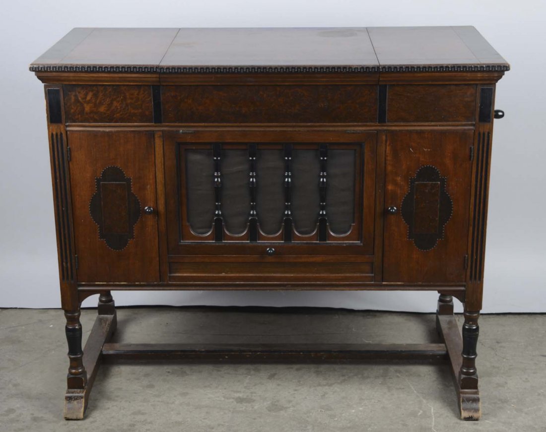 Cheney Talking Machine Co. Floor Model Phonograph