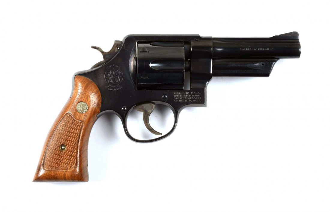 S&W Model 520 D.A. Revolver (M).