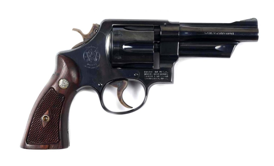 S&W Model 520 D.A. Revolver (M).