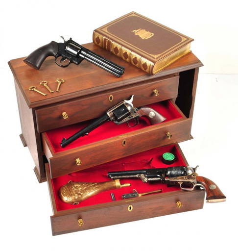 Colt 3 Gun Bicentennial Cased Set (m).