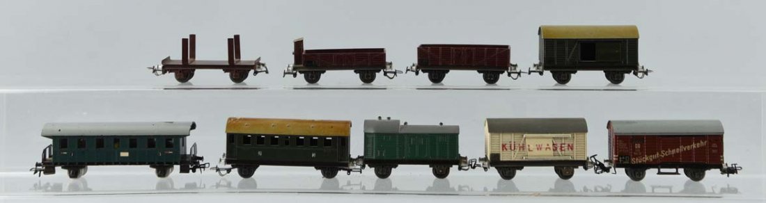 Lot Of 9: Assorted Rolling Stock.