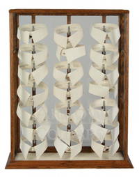 Arrow Collars Store Display - Oct 15, 2016 | Dan Morphy Auctions in NV