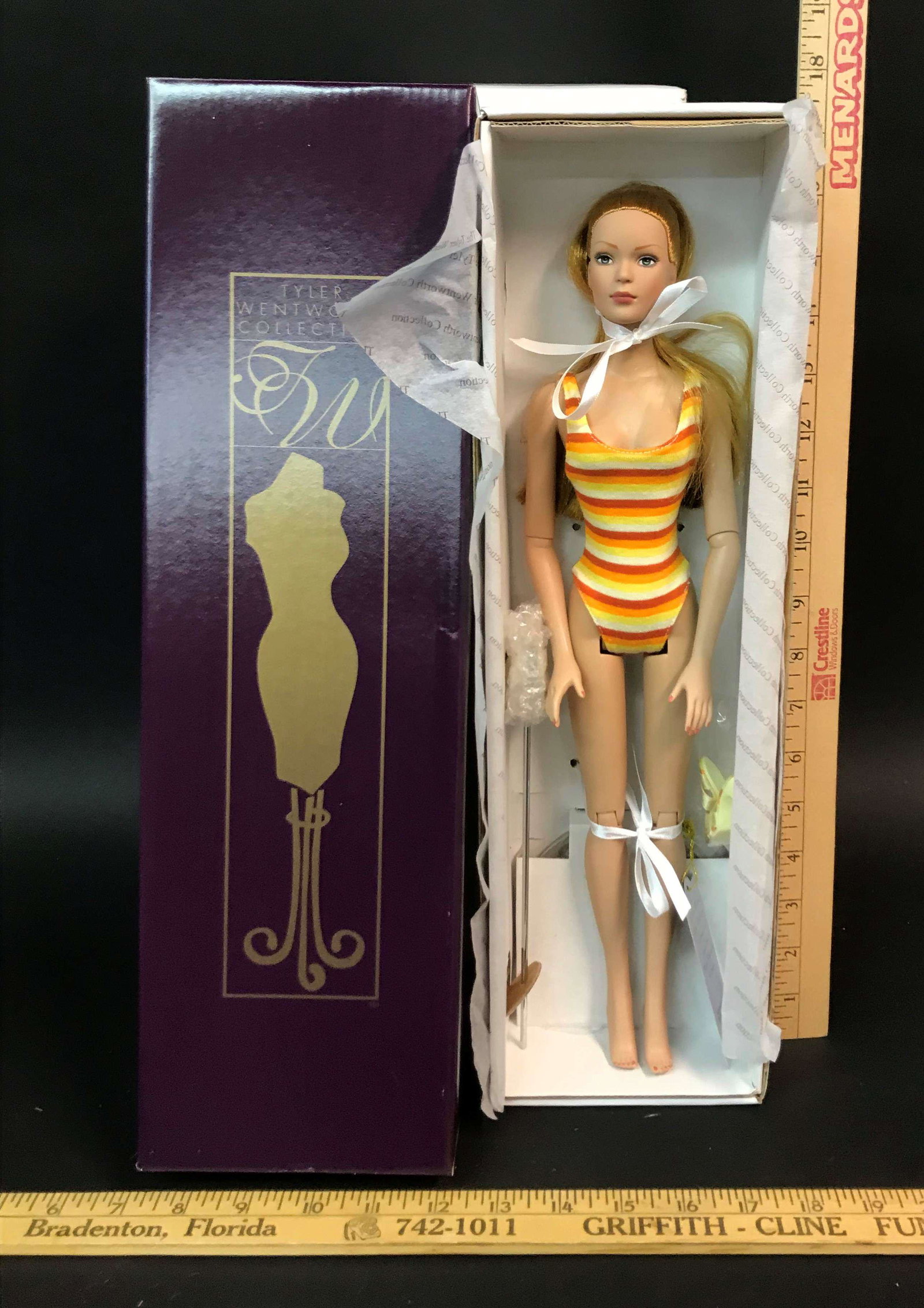 Tonner Tyler Wentworth Rtw Super Stripes Redhead Doll