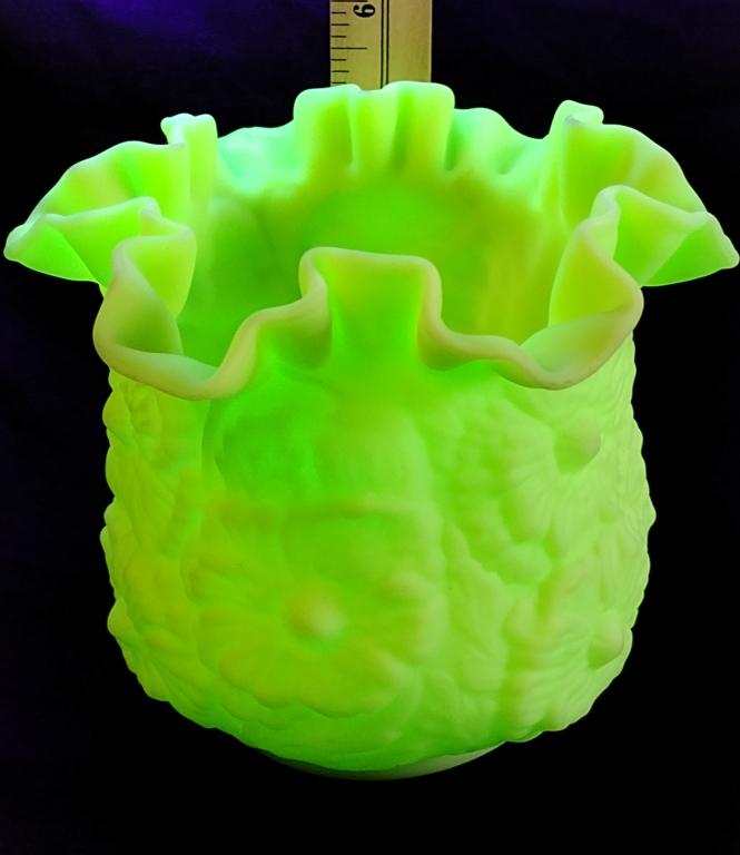 Fenton Poppy Uranium Satin Lime Green Glass Ruffled Vase