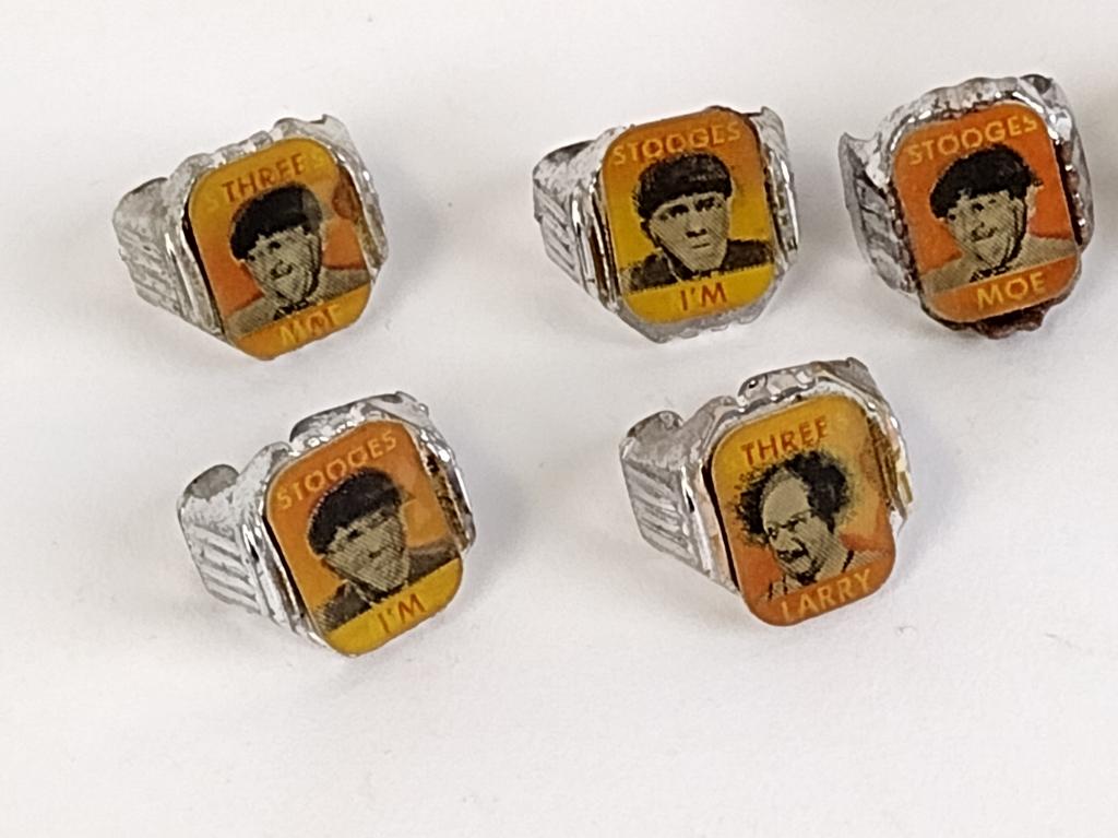 (10) Three Stooges Lenticular Cracker Jack Rings