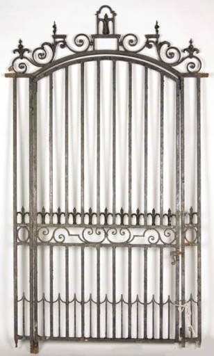 Cast Iron Walkway Entrance With Surround