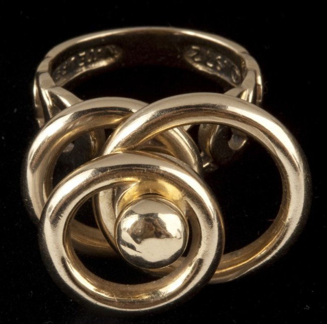 205: Gold Motion Ring, N. Teufel