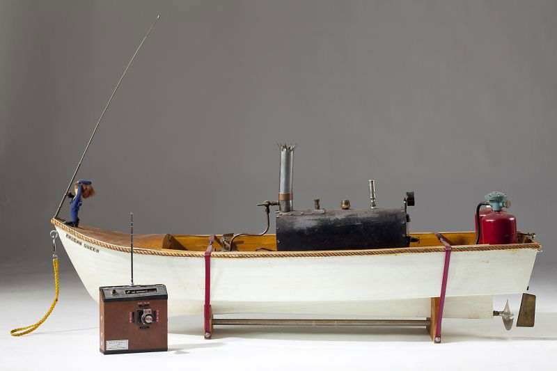 166: Unique Steam-Powered "African Queen" Boat Model