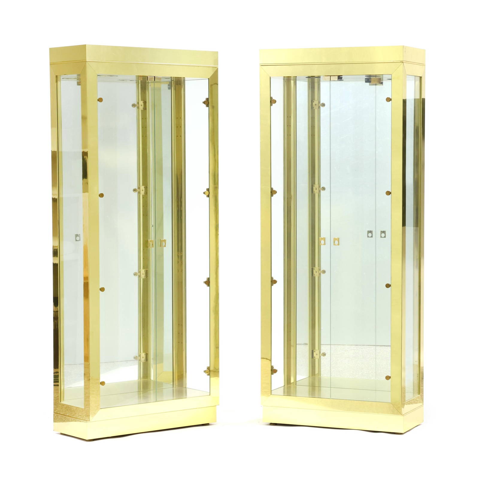 Attributed Mastercraft, Pair Of Vertical Brass Display Cases - Jul 24 ...