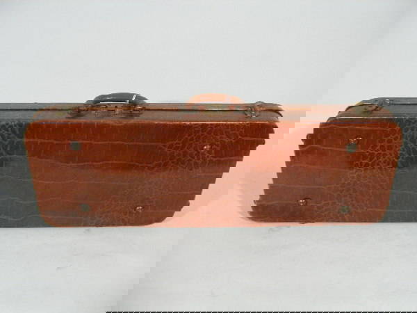 Vintage Lifton Alligator Grained Leather Violin C