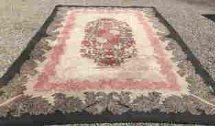 849: Large Floral Hooked Rug. - Nov 03, 2012 | Dan Morphy Auctions in PA