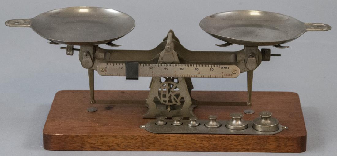 Vintage Kodak Studio Photographic Scale W Weights