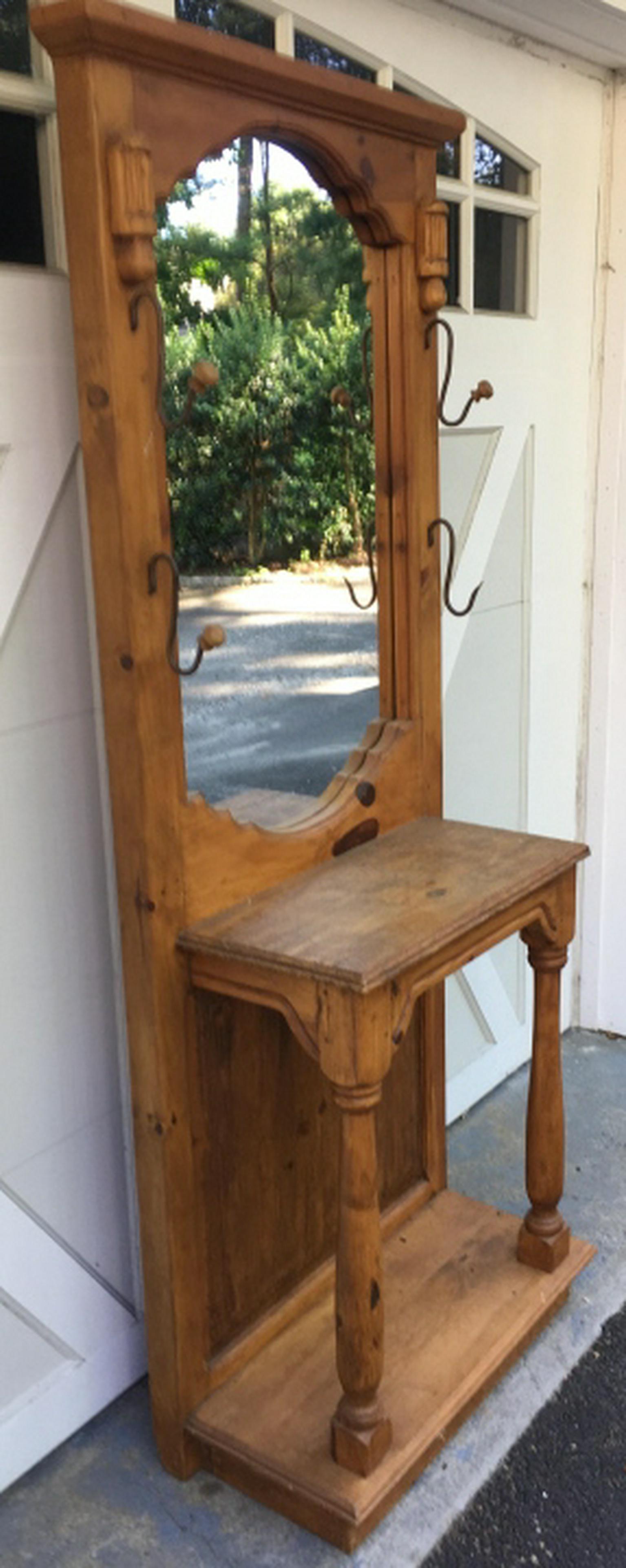 American Country Style Knotty Pine Hall Tree - Aug 25, 2019 | Greenwich ...
