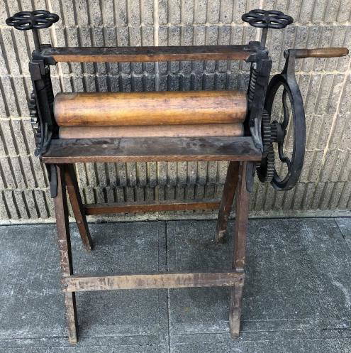 Antique Cast Iron Industrial Laundry Wringer