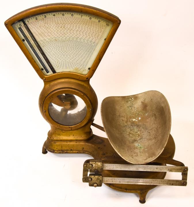 Antique Cast Iron Grocery Store Scale