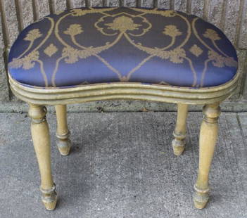 Henredon French Provincial Style Vanity & Stools