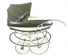 PEDIGREE BABY PRAM. - Apr 24, 2022 | Garth's Auction Inc. in OH