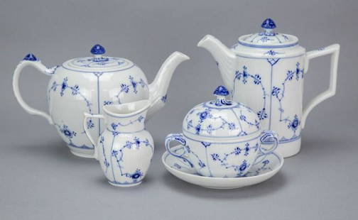 Royal Copenhagen Tea Service For 4 Person.