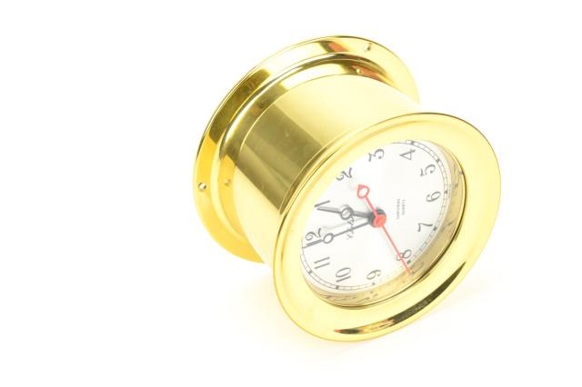 Chelsea Shipstrike Quartz Clock In Brass Auction
